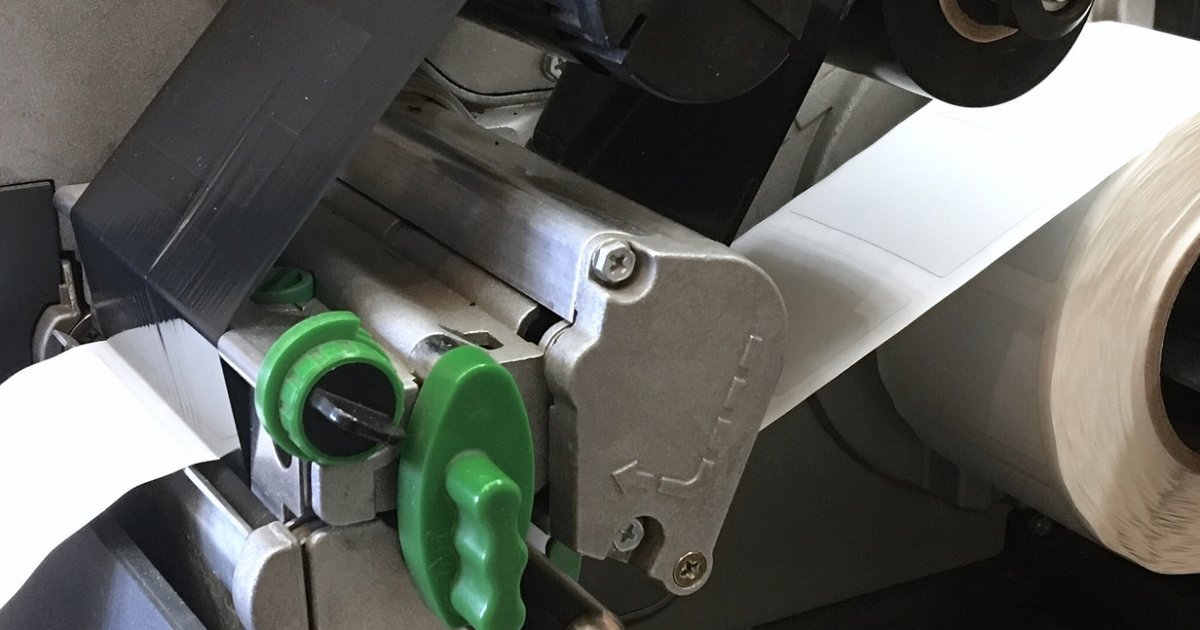 Kako je kompanija koja održava štampačku opremu, nabavlja toner i papir ...