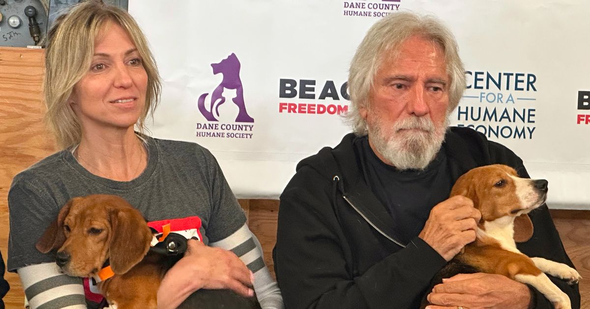 Debi Gibson i Gizer Batler iz grupe Black Sabbath udruženi u kampanji ...